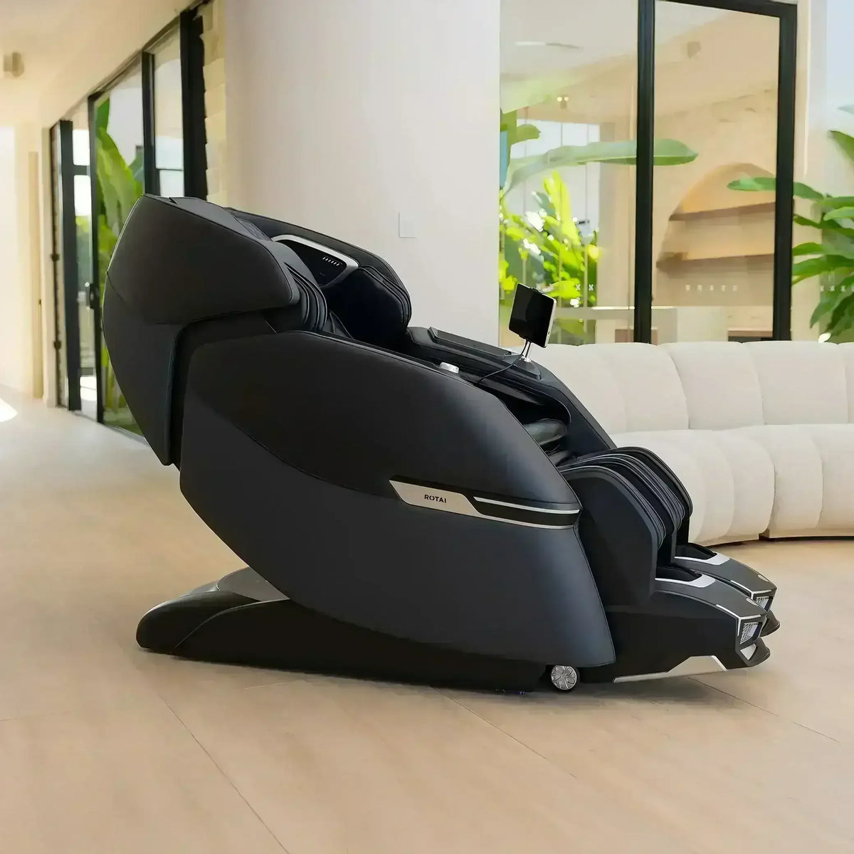 Buy Rotai Massage Chair online in UAE | 10 Years Warranty